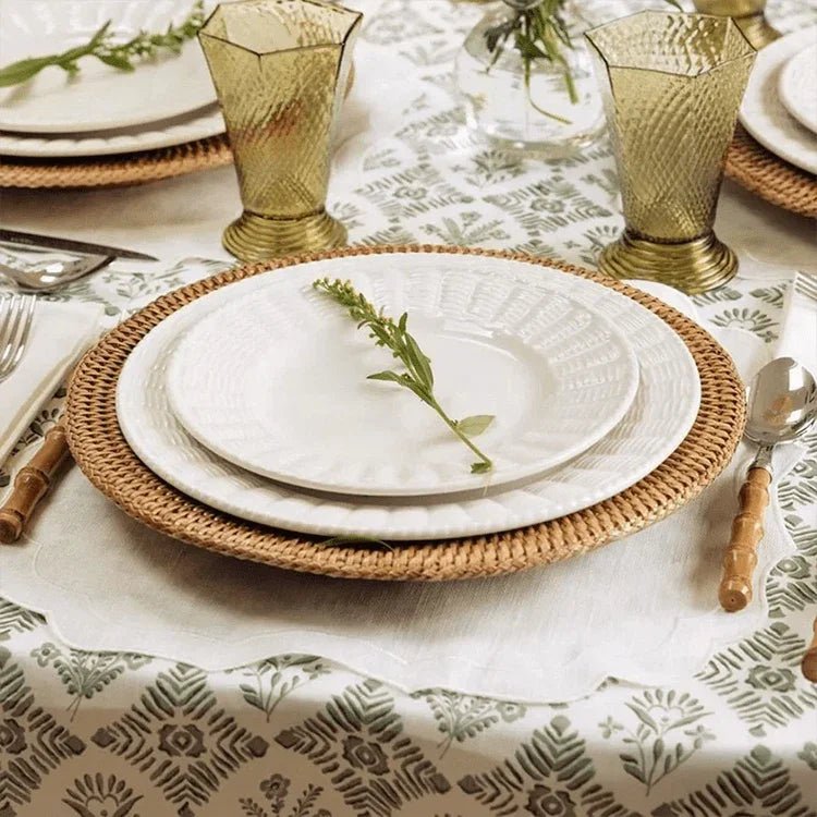 Charger Plates – Grand Horizon Events